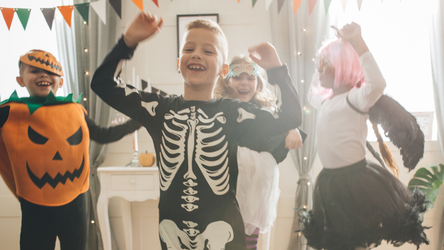 11 Easy Halloween Yoga Poses for Busy Kids (+Freebie)